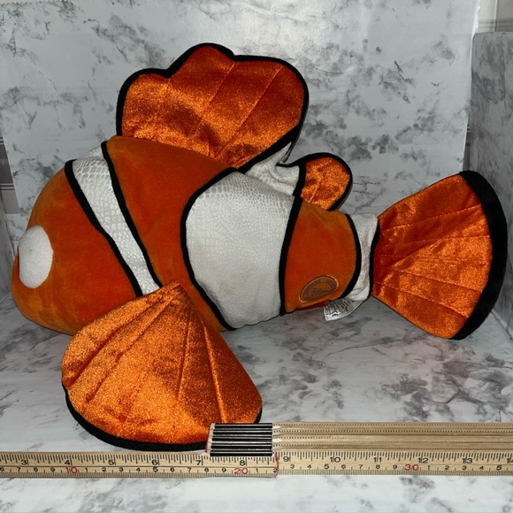 Disney | Toys | Disney Store Finding Nemo 6 Nemo Plush Doll Large Toy ...